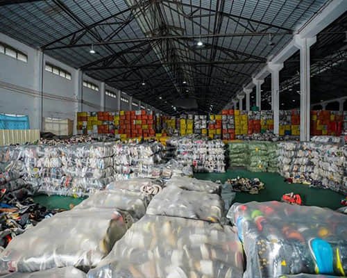 Export Used Clothes To Australia: A Step-by-Step Guide - Zagumi